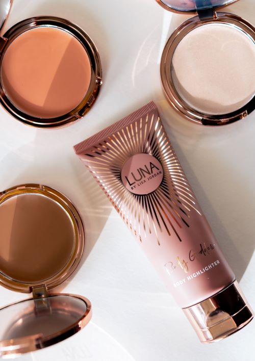 LUNA by Lisa launches fab cream blushes, contour & body highlighters ...