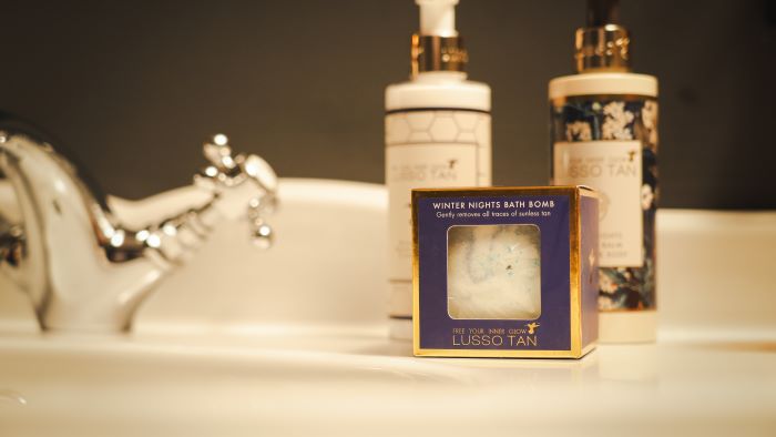 Add some glow to Winter nights with Lusso Tan Christmas Gift Sets ...